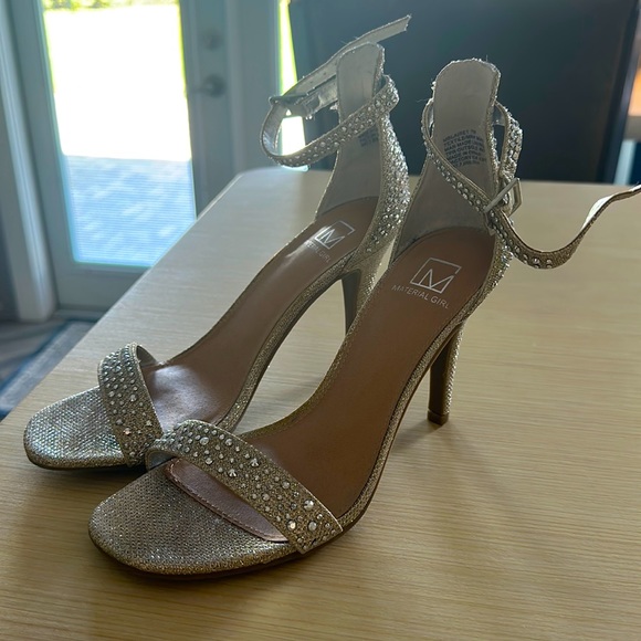Material Girl | Shoes | Material Girl Champagne Heels | Poshmark